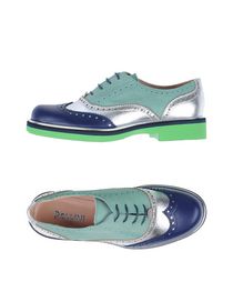 Stringate donna: scarpe stringate basse e alte, con tacco o senza tacco ...