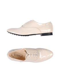 Stringate donna: scarpe stringate basse e alte, con tacco o senza tacco ...