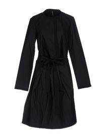 Liviana Conti Women Spring-Summer and Fall-Winter Collections - Shop ...